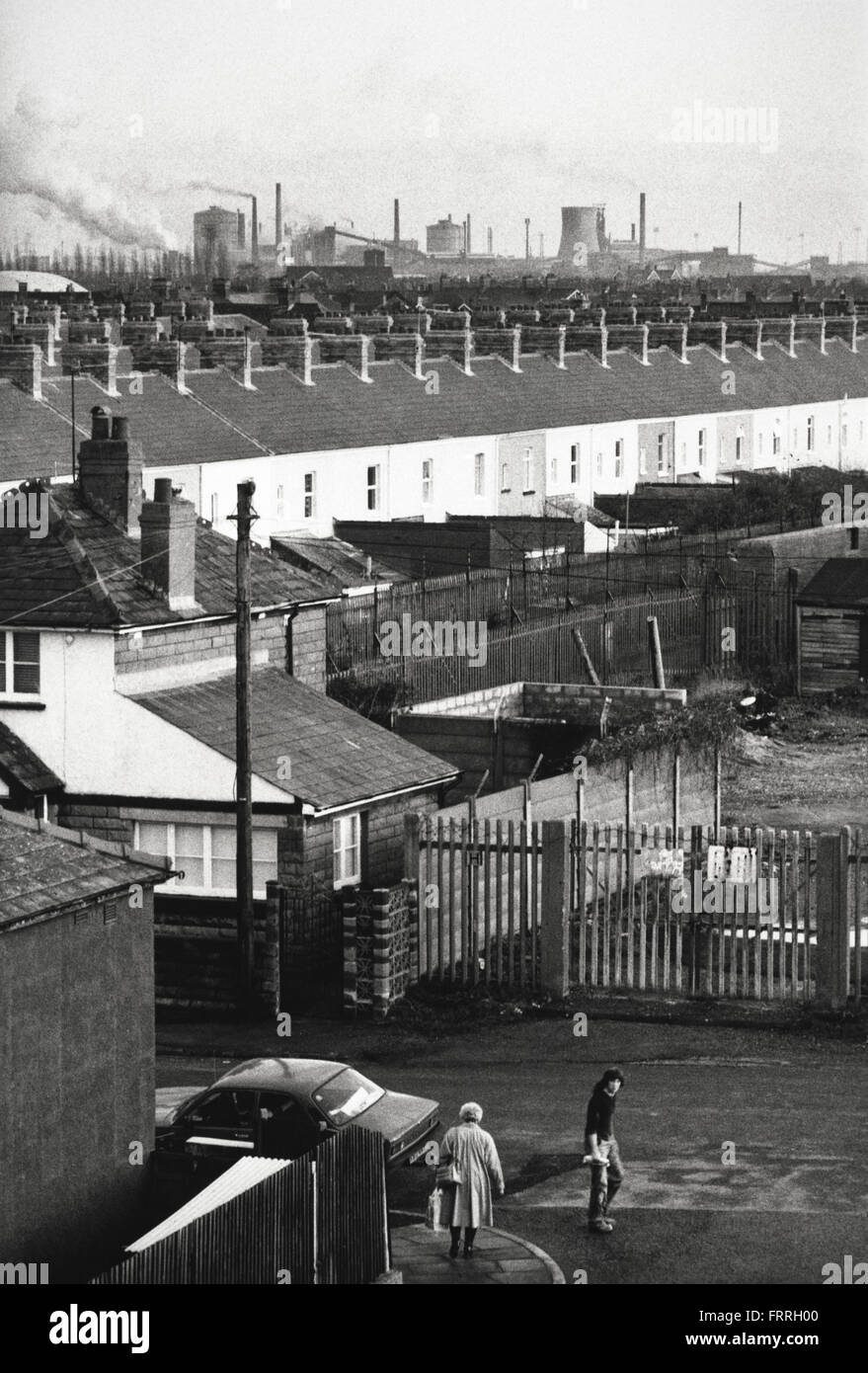 1980s britain housing hi-res stock photography and images - Alamy