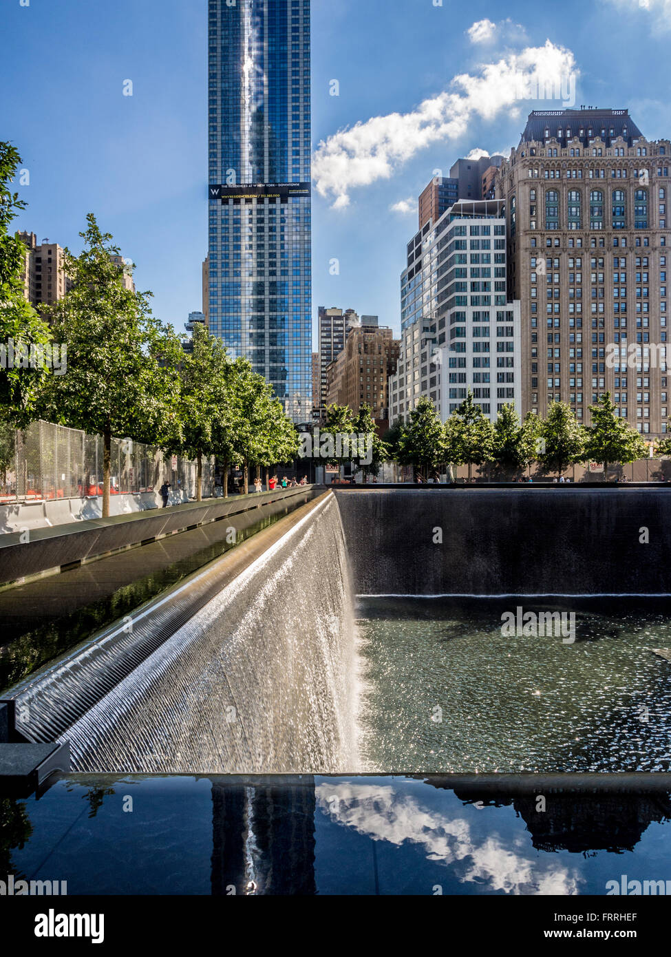 9 11 memorial new york hi-res stock photography and images - Alamy