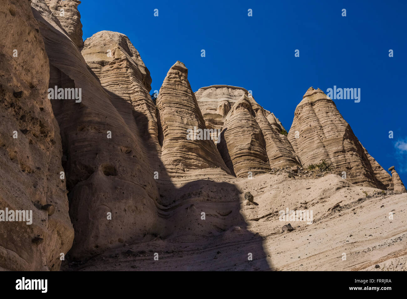 Flow banded rhyolite igneous rock hi-res stock photography and images ...