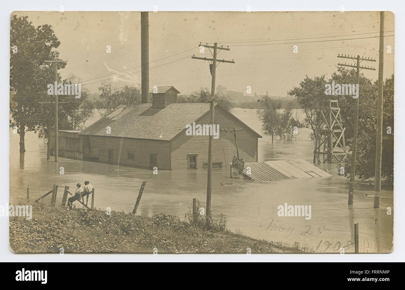 Buildings in Dallas, Texas, damaged by the Trinity River floodwaters ...