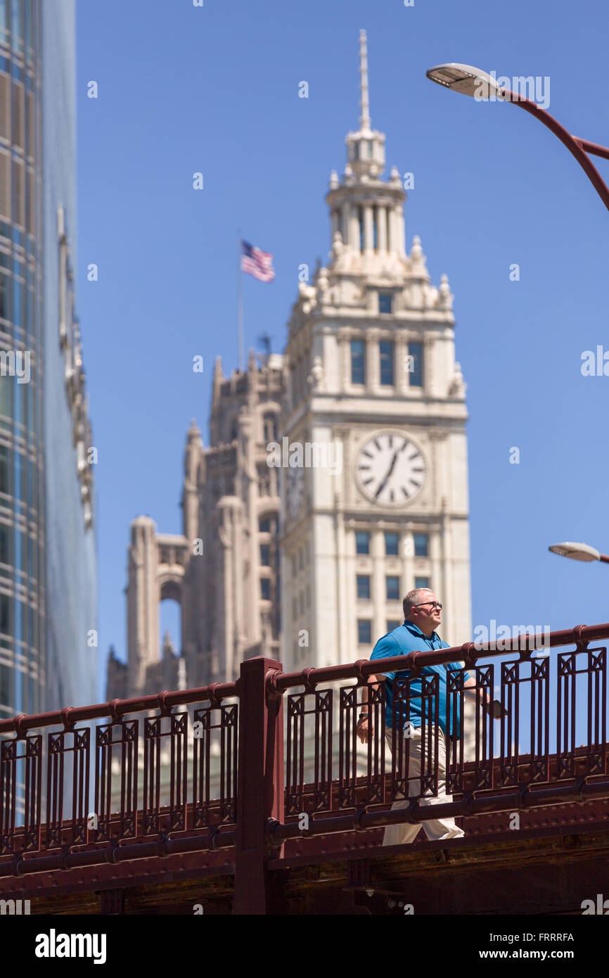 Wrigley Building and Tribune Tower seen from the Riverwalk in Chicago ...