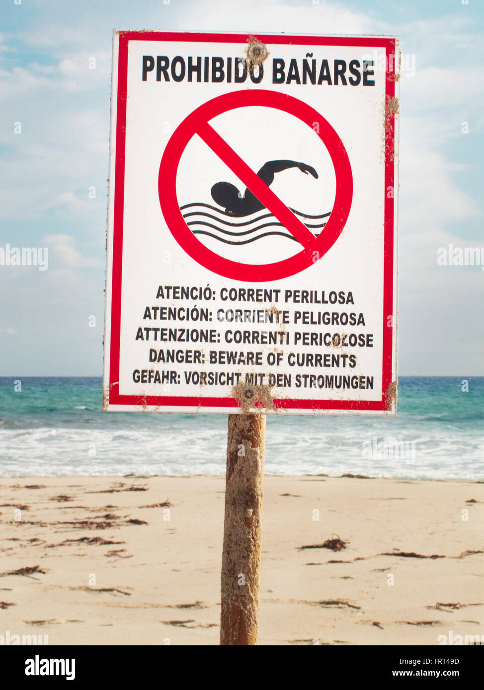 Beware of currents hi-res stock photography and images - Alamy
