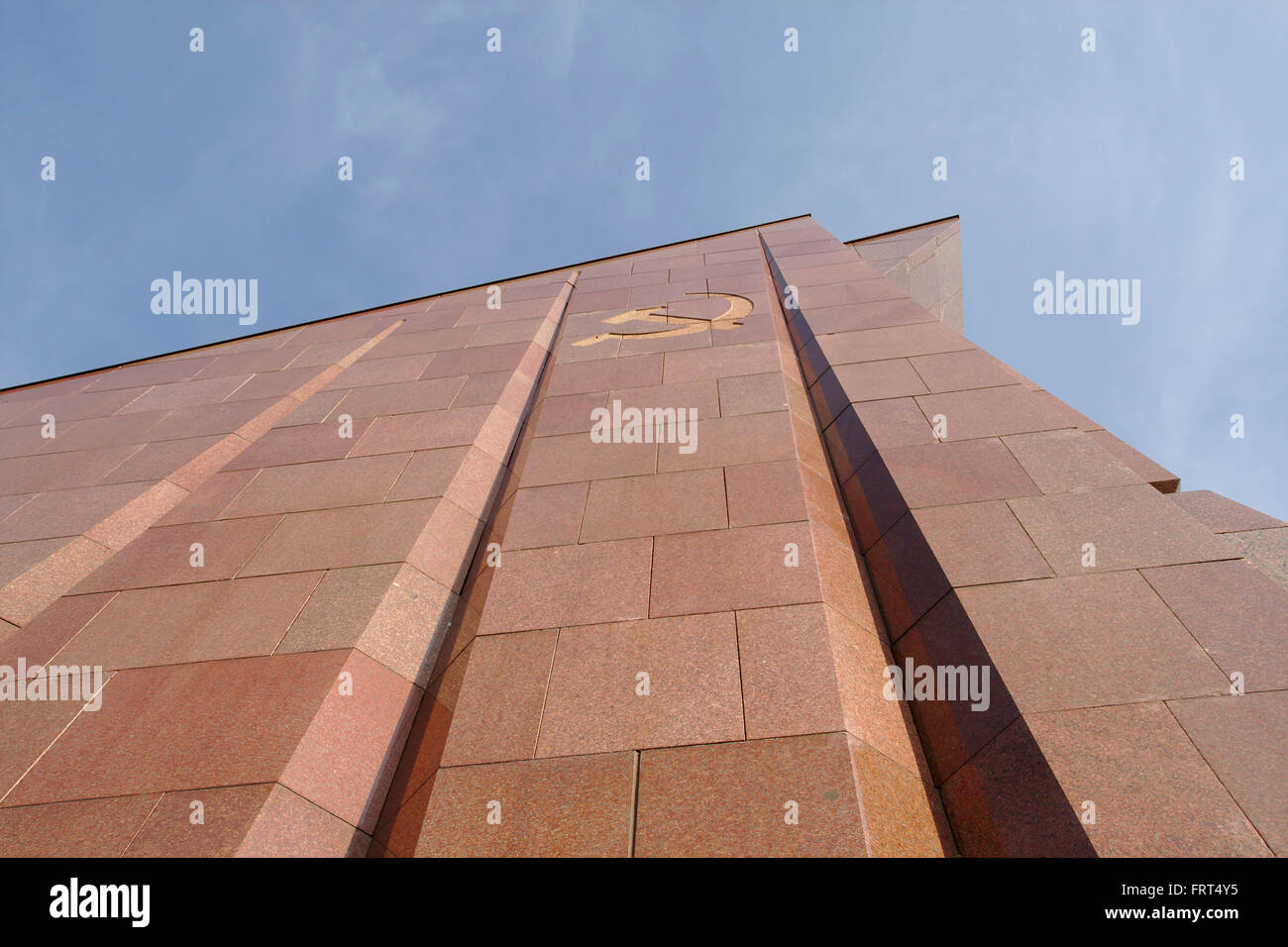 Sowjetisches Ehrenmal (monument for the red army), Germany, Berlin ...