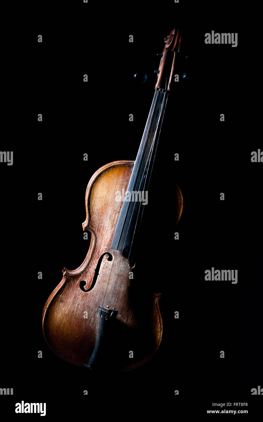 Fiddle art hi-res stock photography and images - Alamy