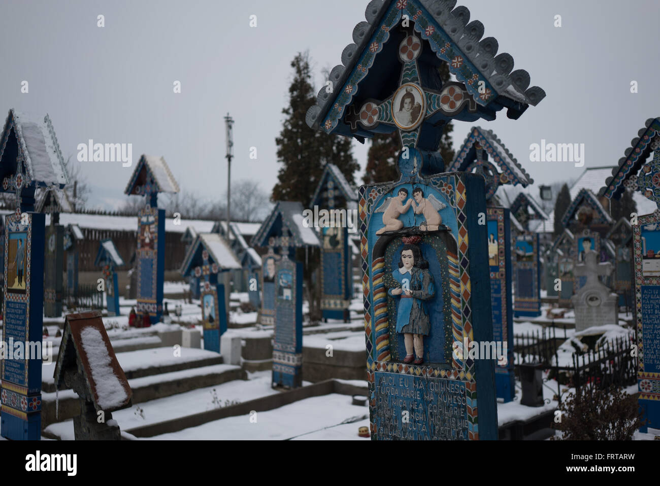 Inside Romania's Happy Cemetery Where people are remembered with humor ...