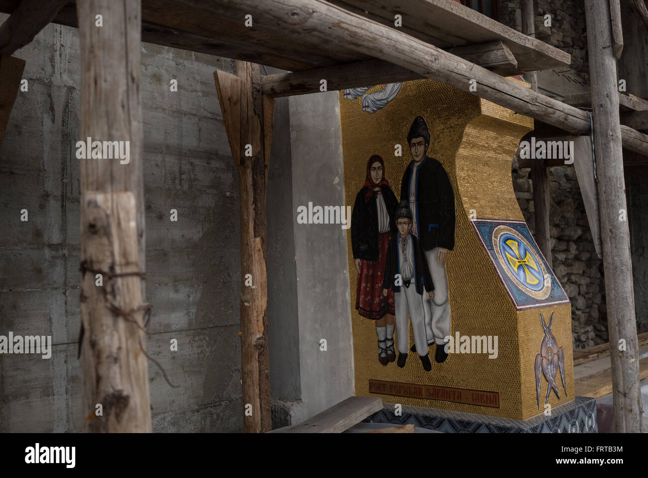 Inside Romania's Happy Cemetery in Sapinta village, Where people are ...
