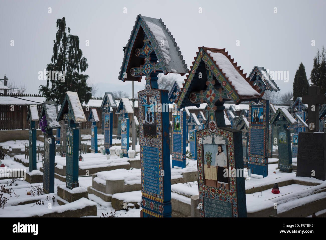 Inside Romania's Happy Cemetery Where people are remembered with humor ...