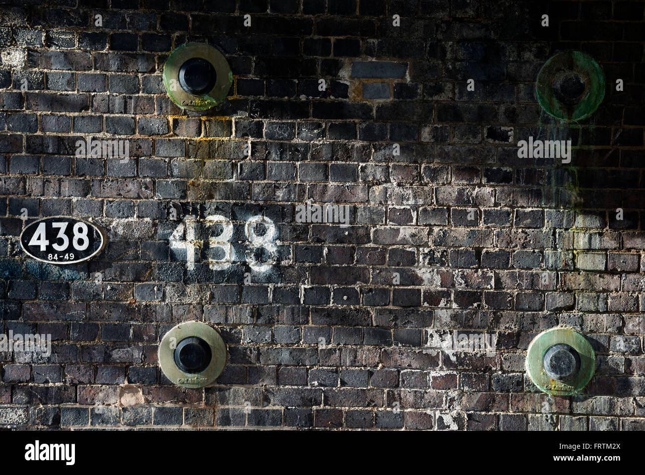 Brick railway bridge Stock Photo - Alamy