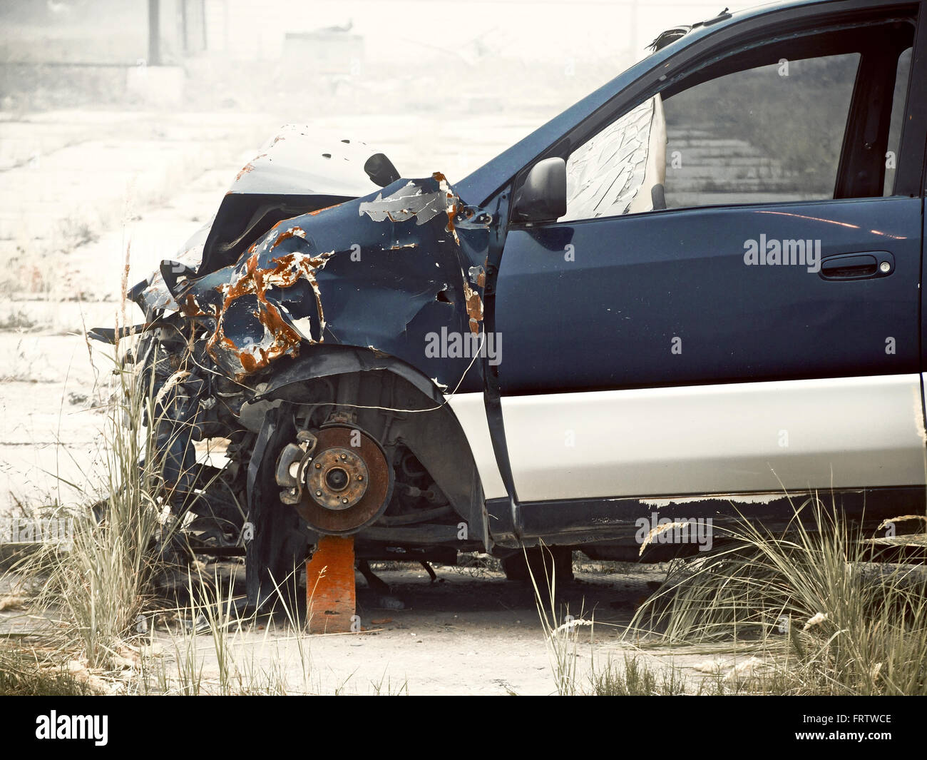 Crashed Metal High Resolution Stock Photography and Images - Alamy