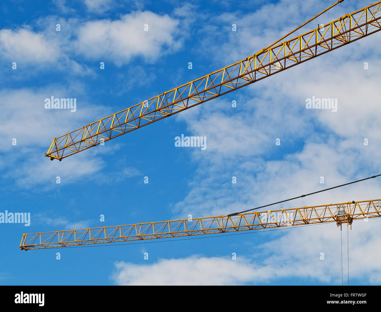 Derrick tower hi-res stock photography and images - Alamy