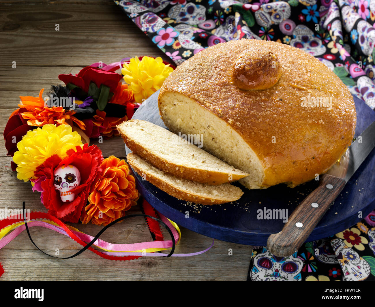 Pan de muerto Stock Photo - Alamy