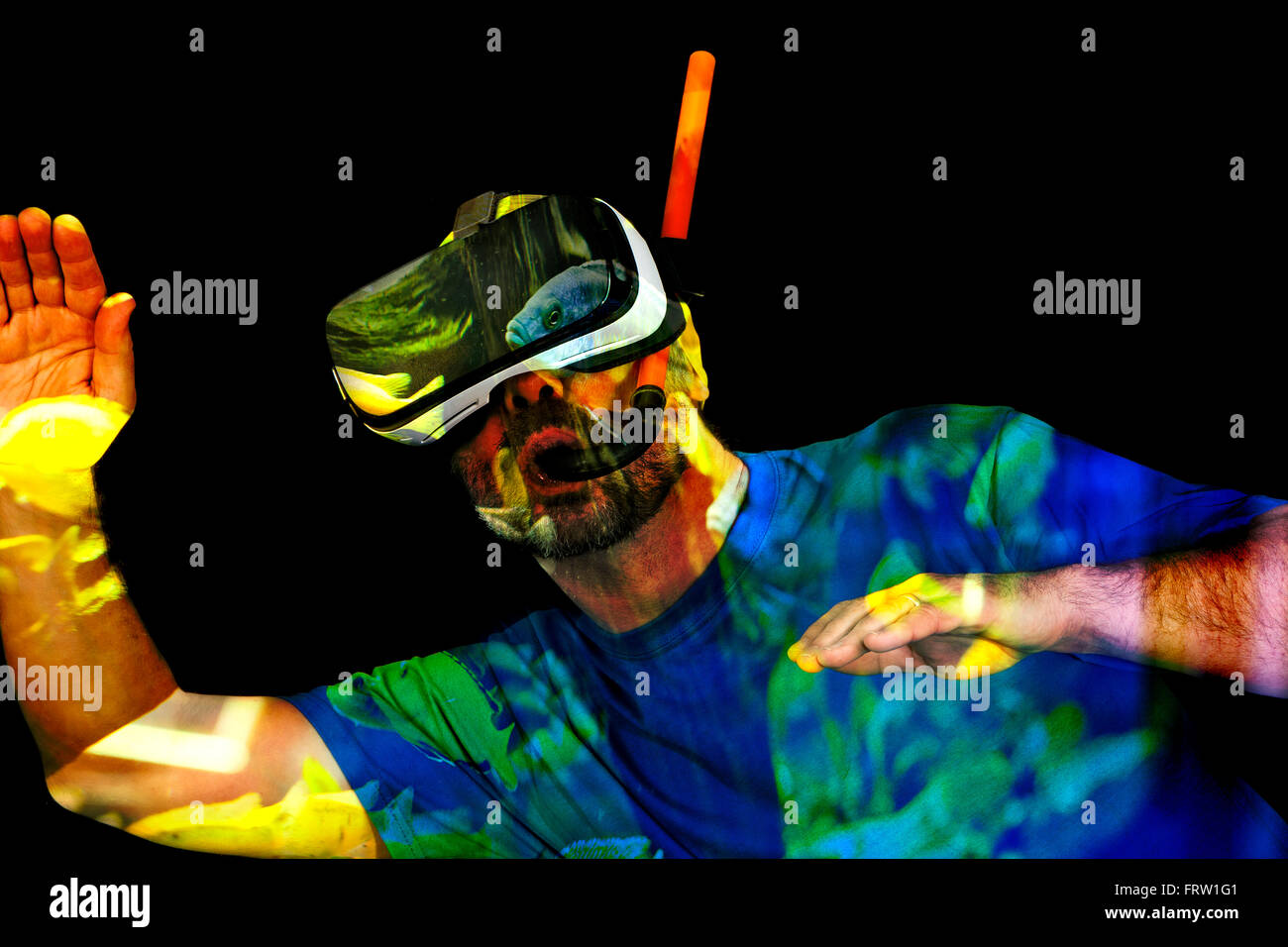 Virtual world exploration hi-res stock photography and images - Alamy
