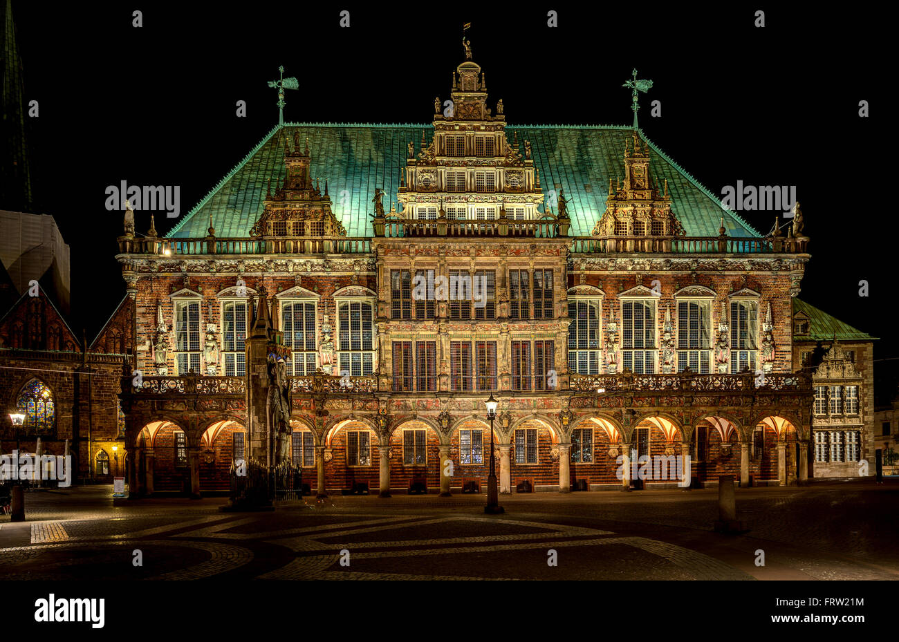 Germany, Bremen, view to illuminated Bremen City Hall at night Stock ...