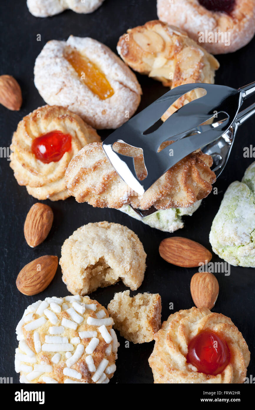 Tong part hi-res stock photography and images - Alamy