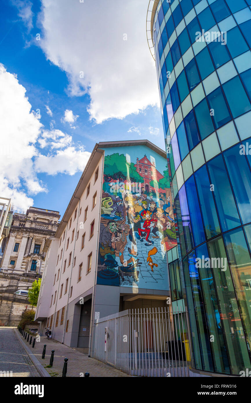 Comic strips and murals on building in historical area of Sablon in ...