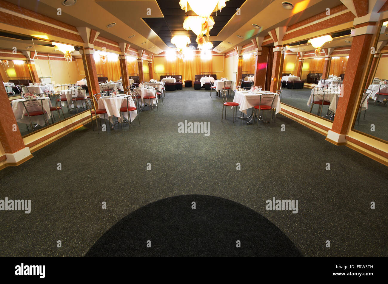 The big hall of restaurant in modern hotel Stock Photo - Alamy