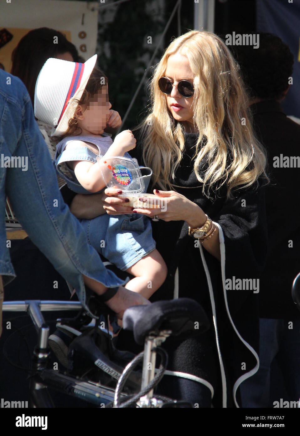 Rachel Zoe and husband Rodger Berman take their two sons, Skyler and ...