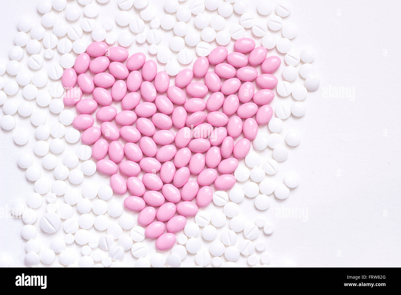 Heart tablets hi-res stock photography and images - Alamy