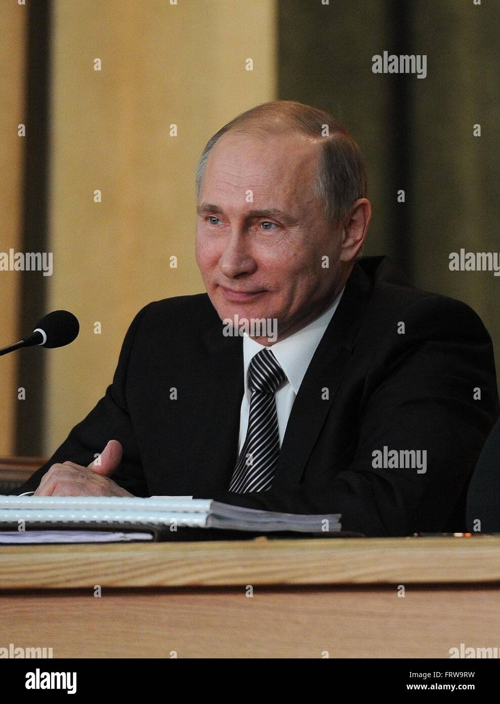 Meeting putin smiling portrait hi-res stock photography and images - Alamy