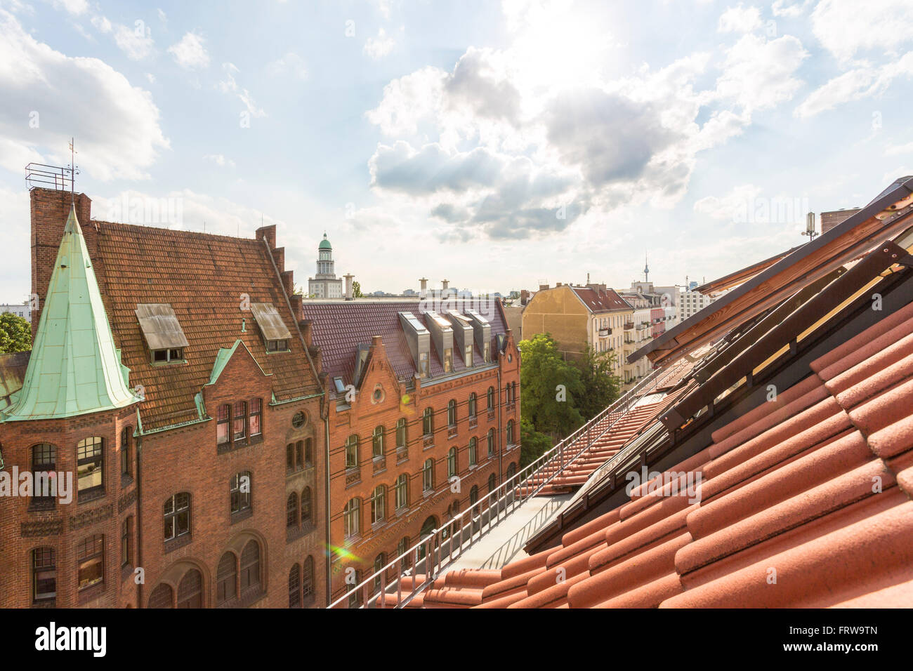 Germany, Berlin-Friedrichshain, roof top and building at Rigaer Strasse ...