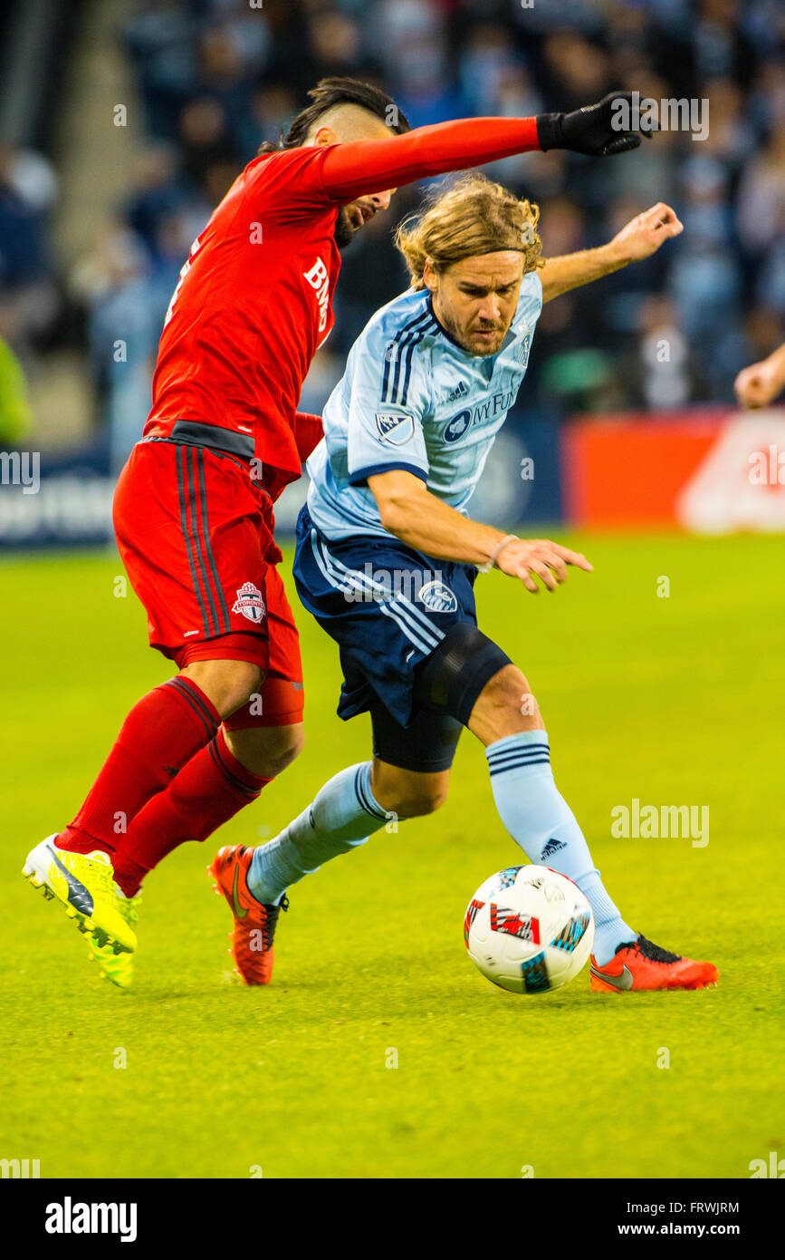 Sporting kc hi-res stock photography and images - Alamy