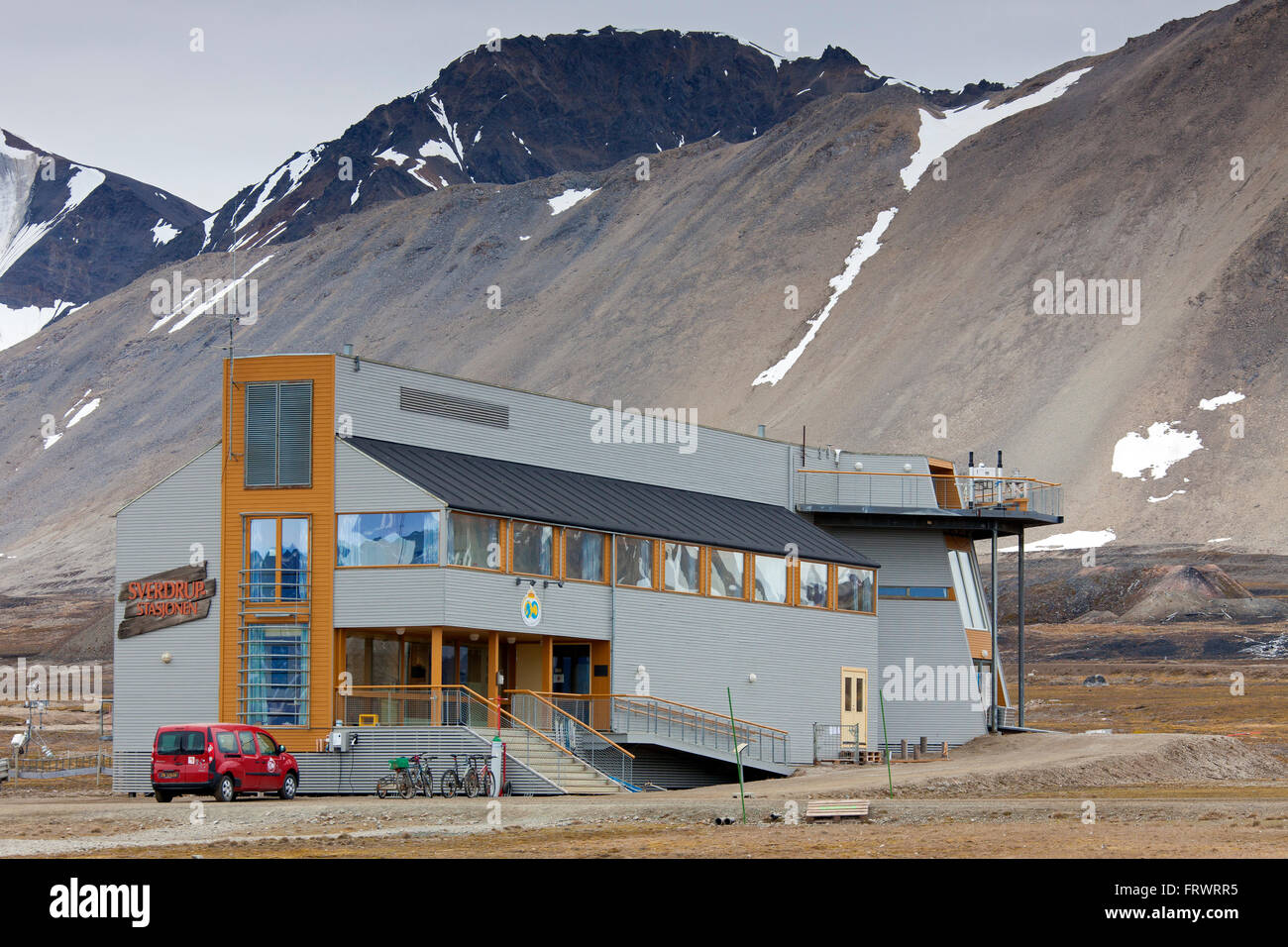 Research station of the Norsk Polarinstitutt / Norwegian Polar Institute for polar research at ...