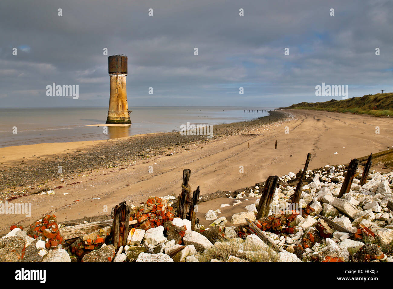 Spurn point hi-res stock photography and images - Alamy