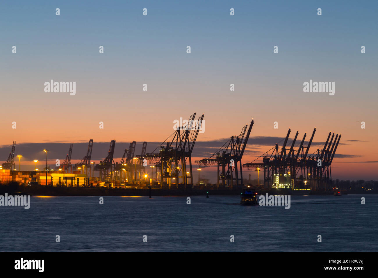 Cargo terminal hi-res stock photography and images - Alamy
