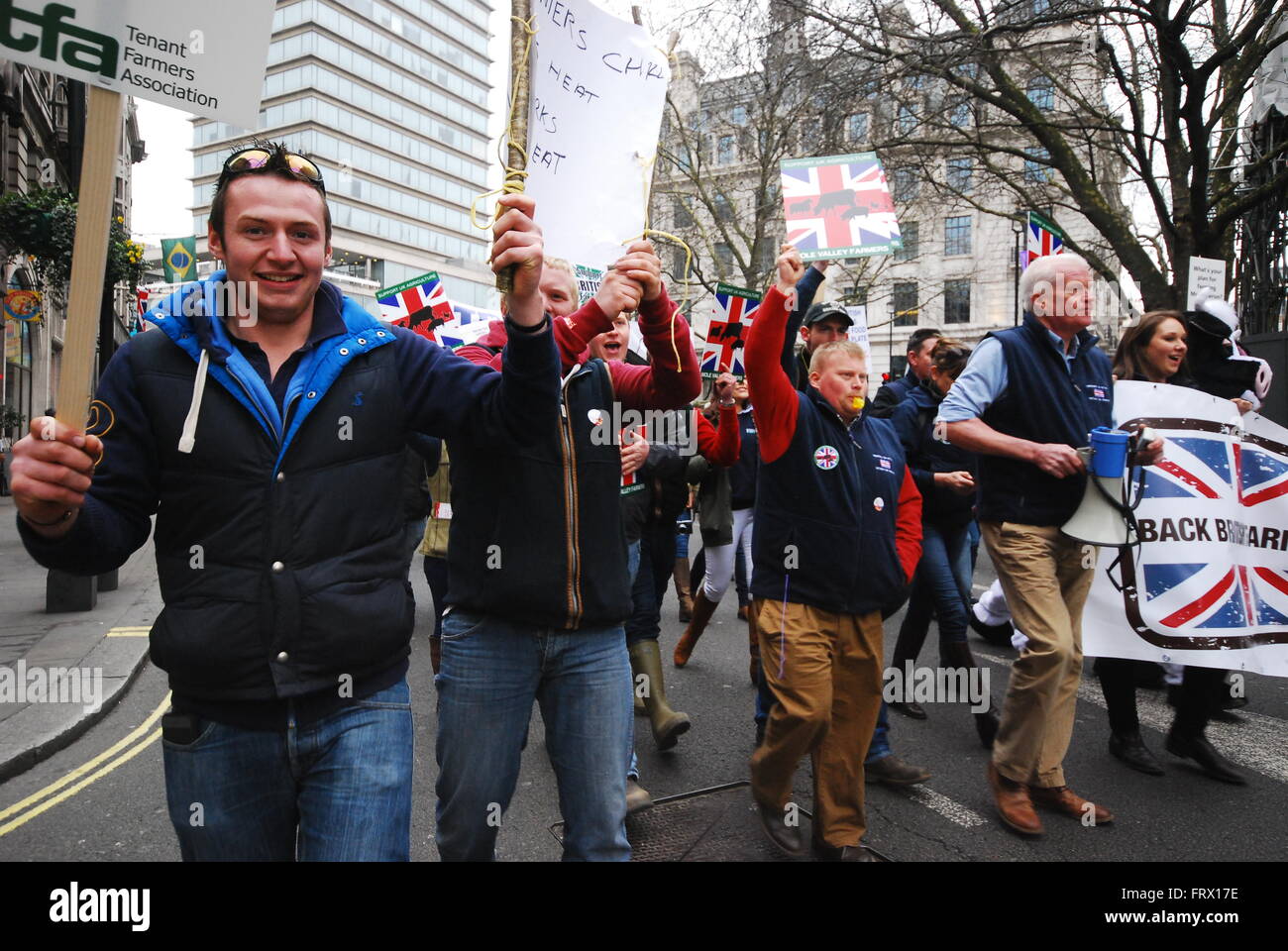 Action march hi-res stock photography and images - Alamy