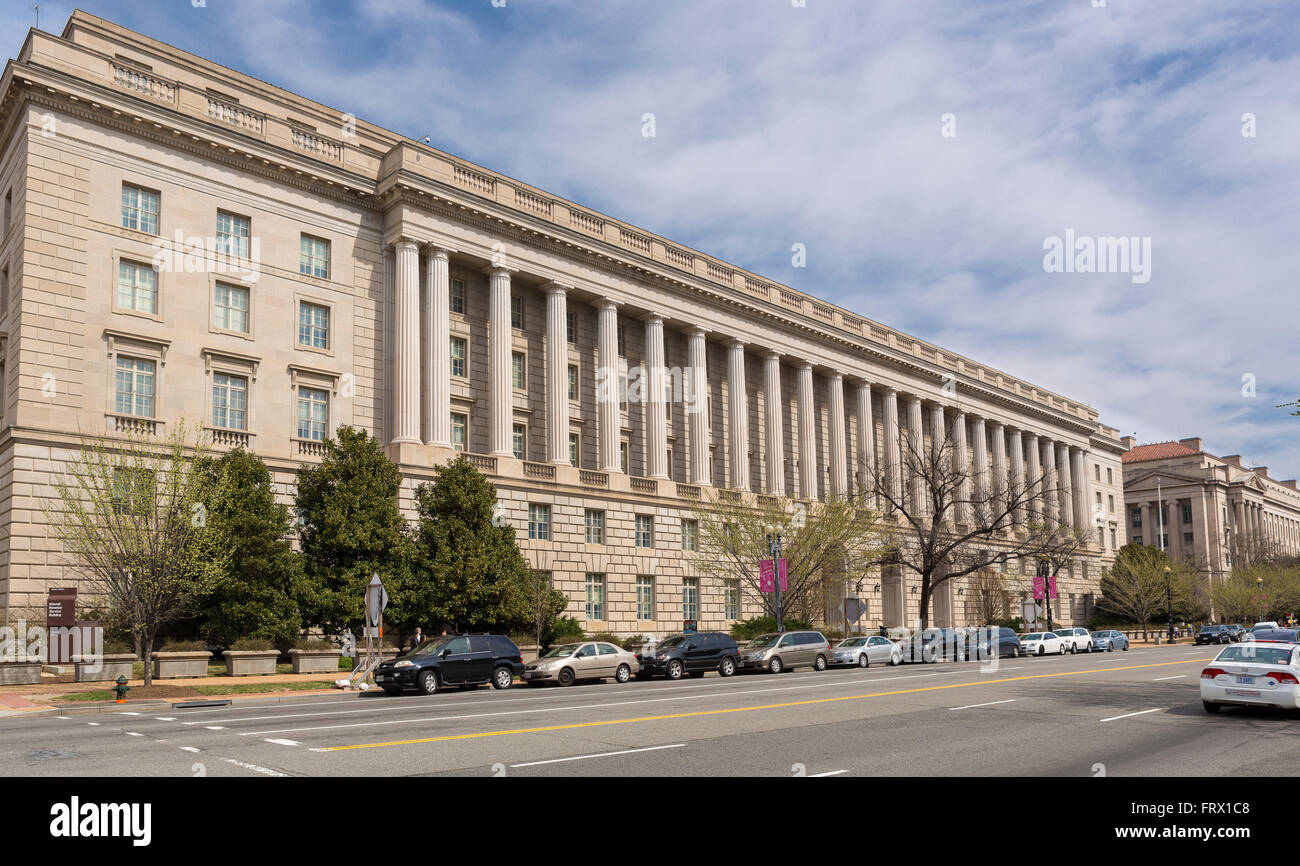 WASHINGTON, DC, USA - IRS building. Internal Revenue Service Stock ...