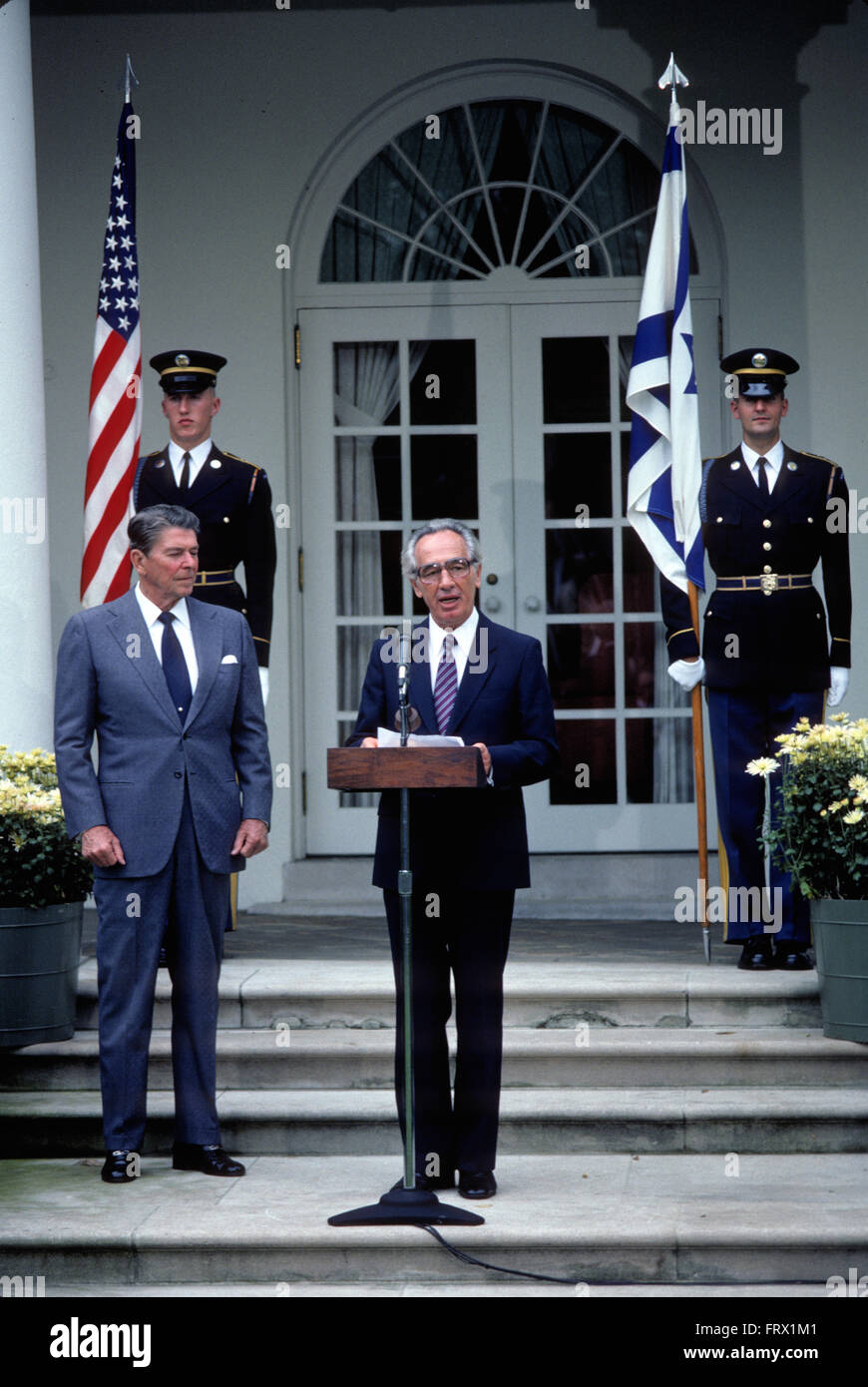 Diplomatic issues hi-res stock photography and images - Alamy