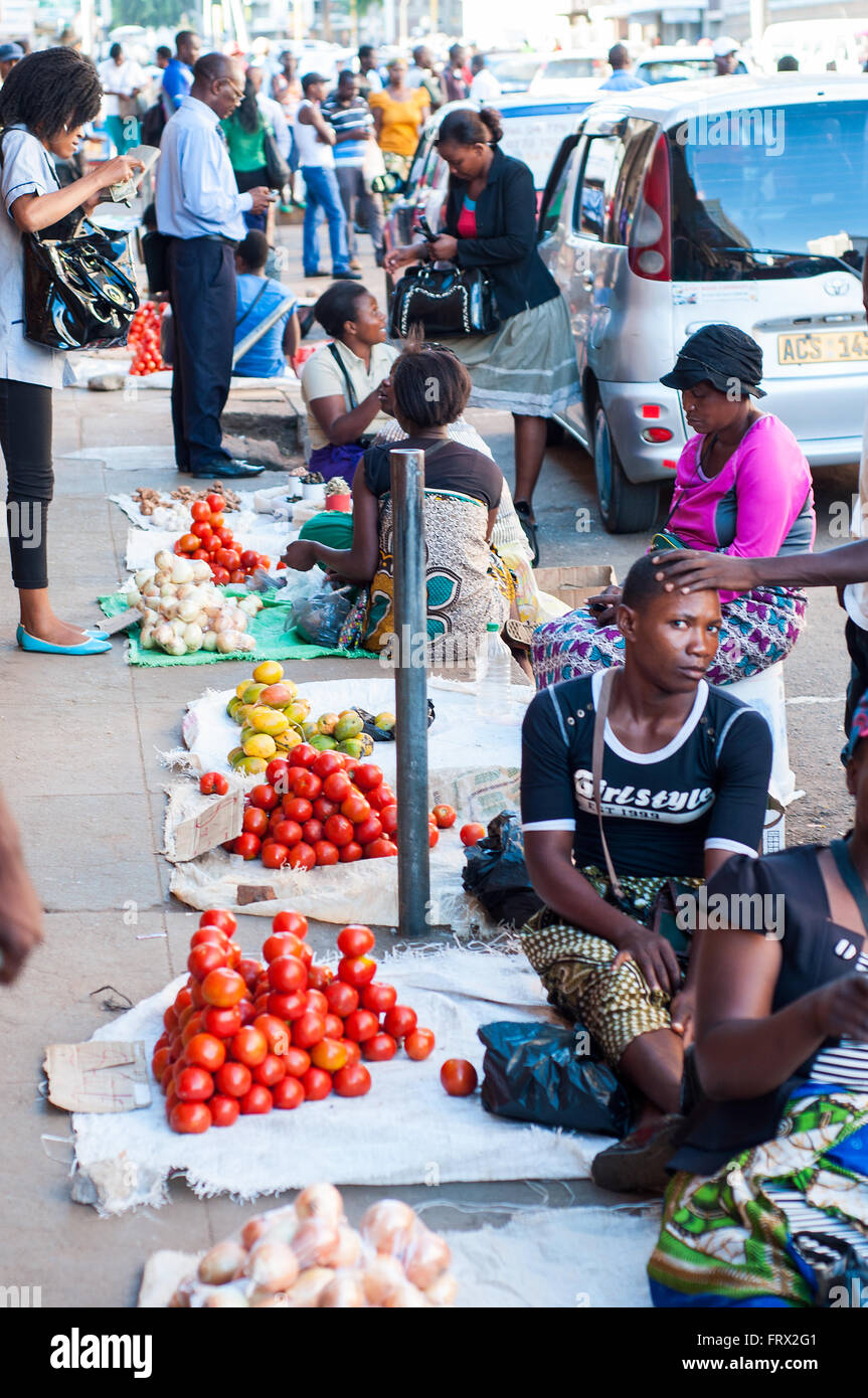 Small fruit stalls, Park Street, CBD, Harare, Zimbabwe Stock Photo - Alamy