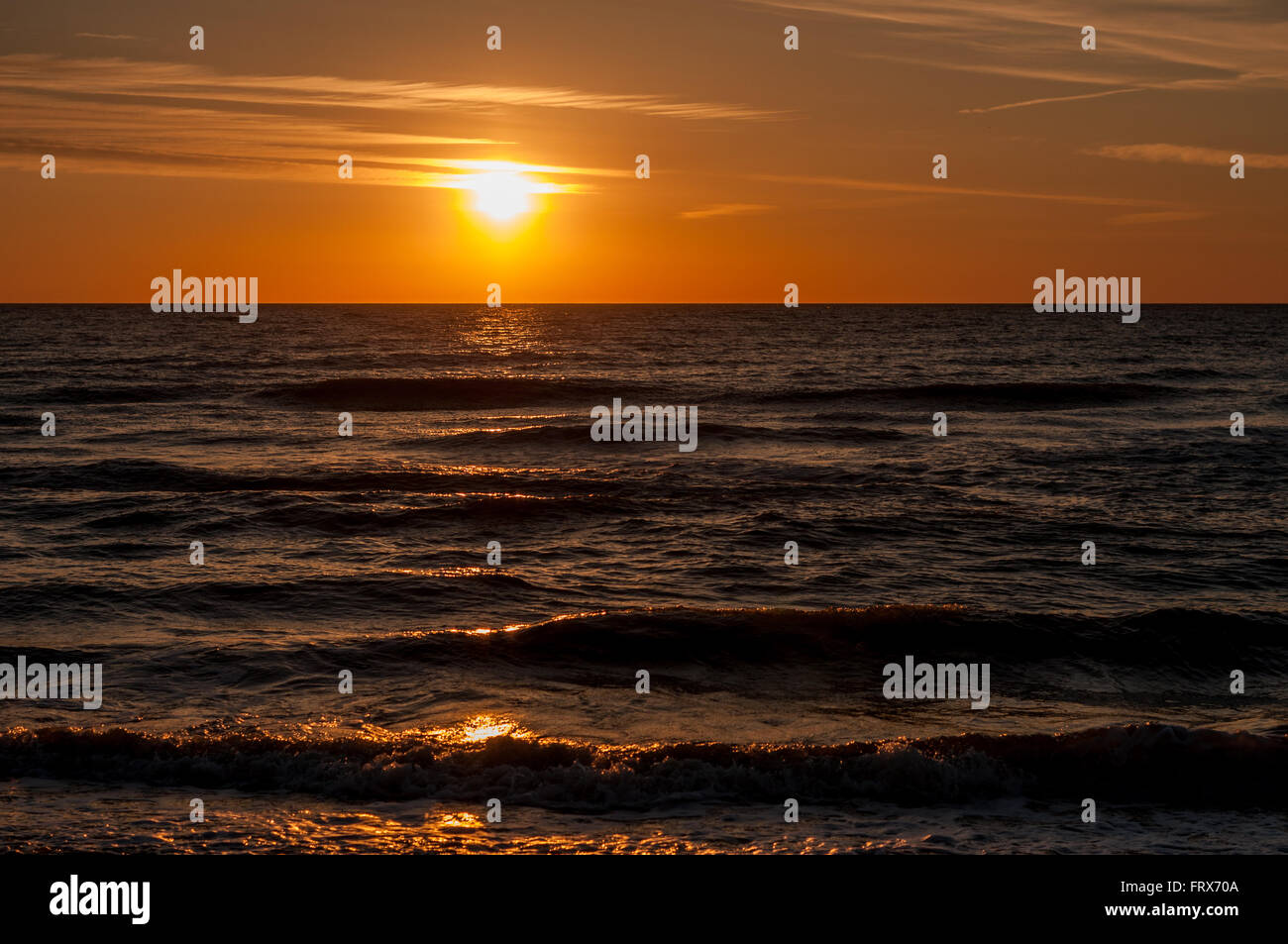 Golden sun on the beach hi-res stock photography and images - Alamy