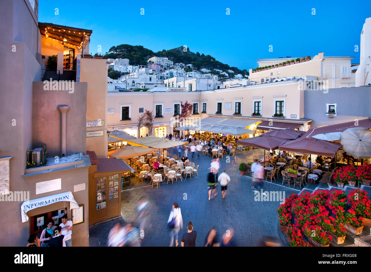 Piazza umberto i hi-res stock photography and images - Alamy