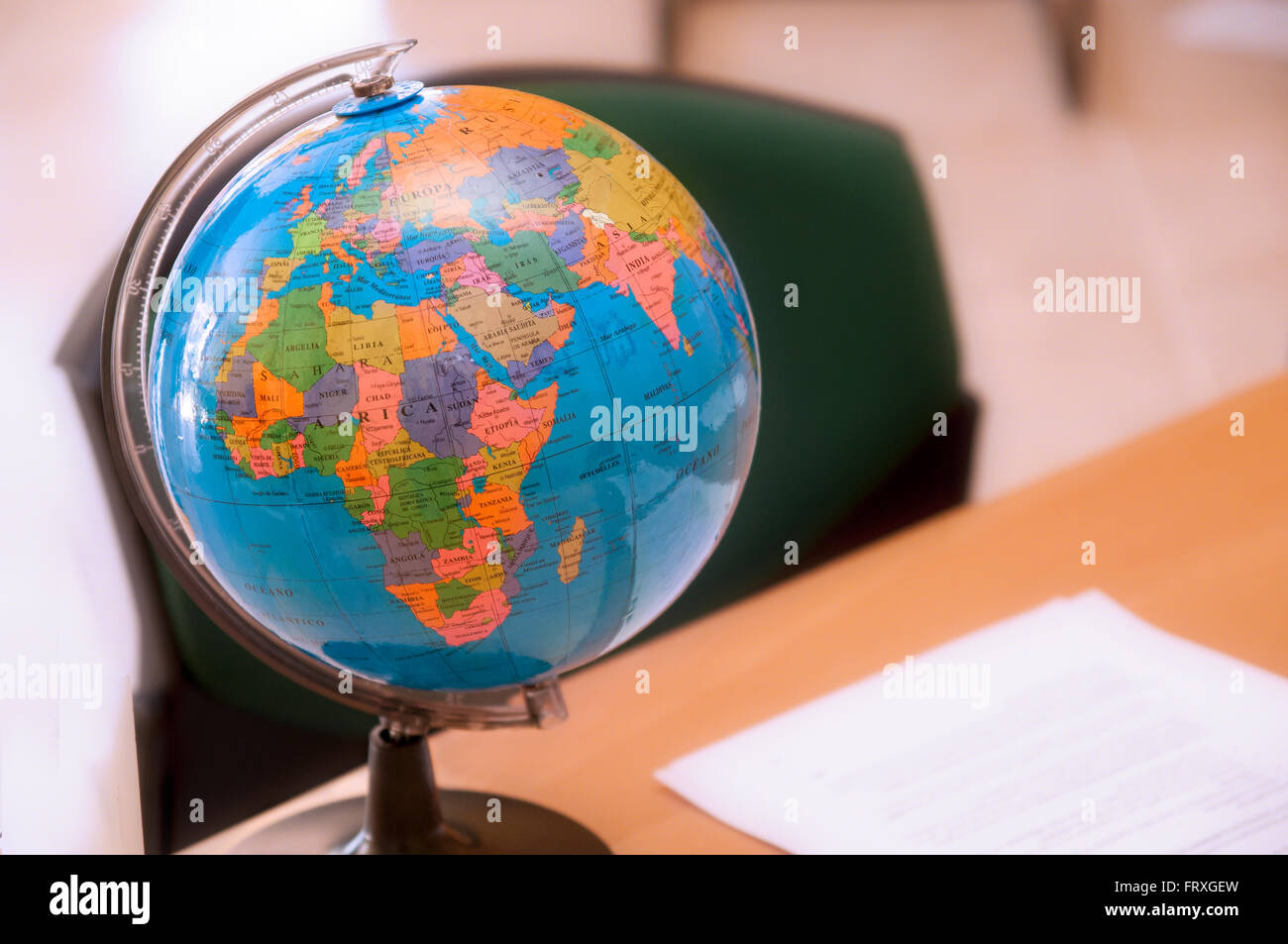 World globe hi-res stock photography and images - Alamy