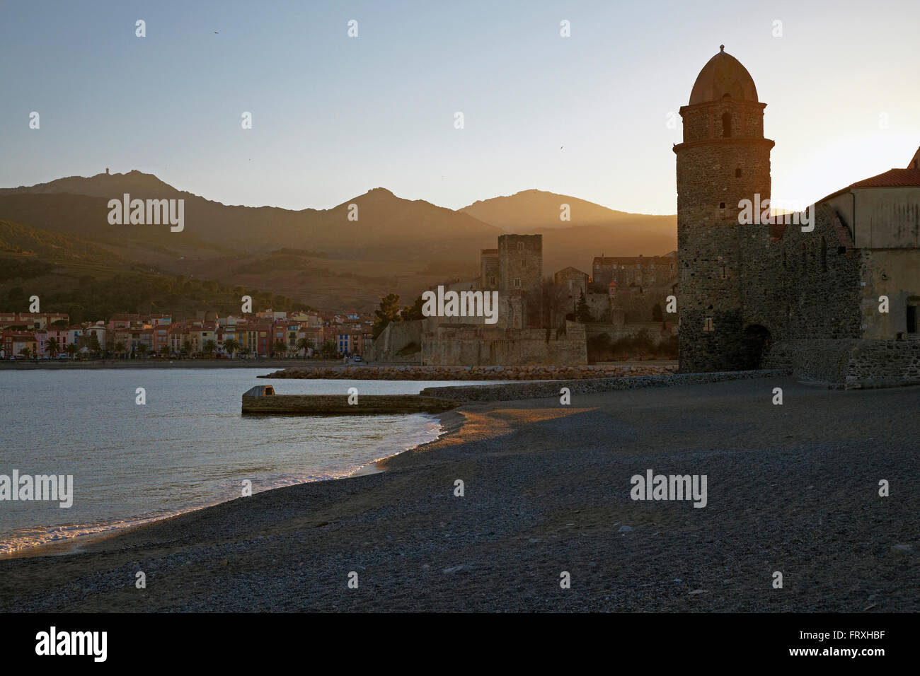 Collioure beach hi-res stock photography and images - Alamy