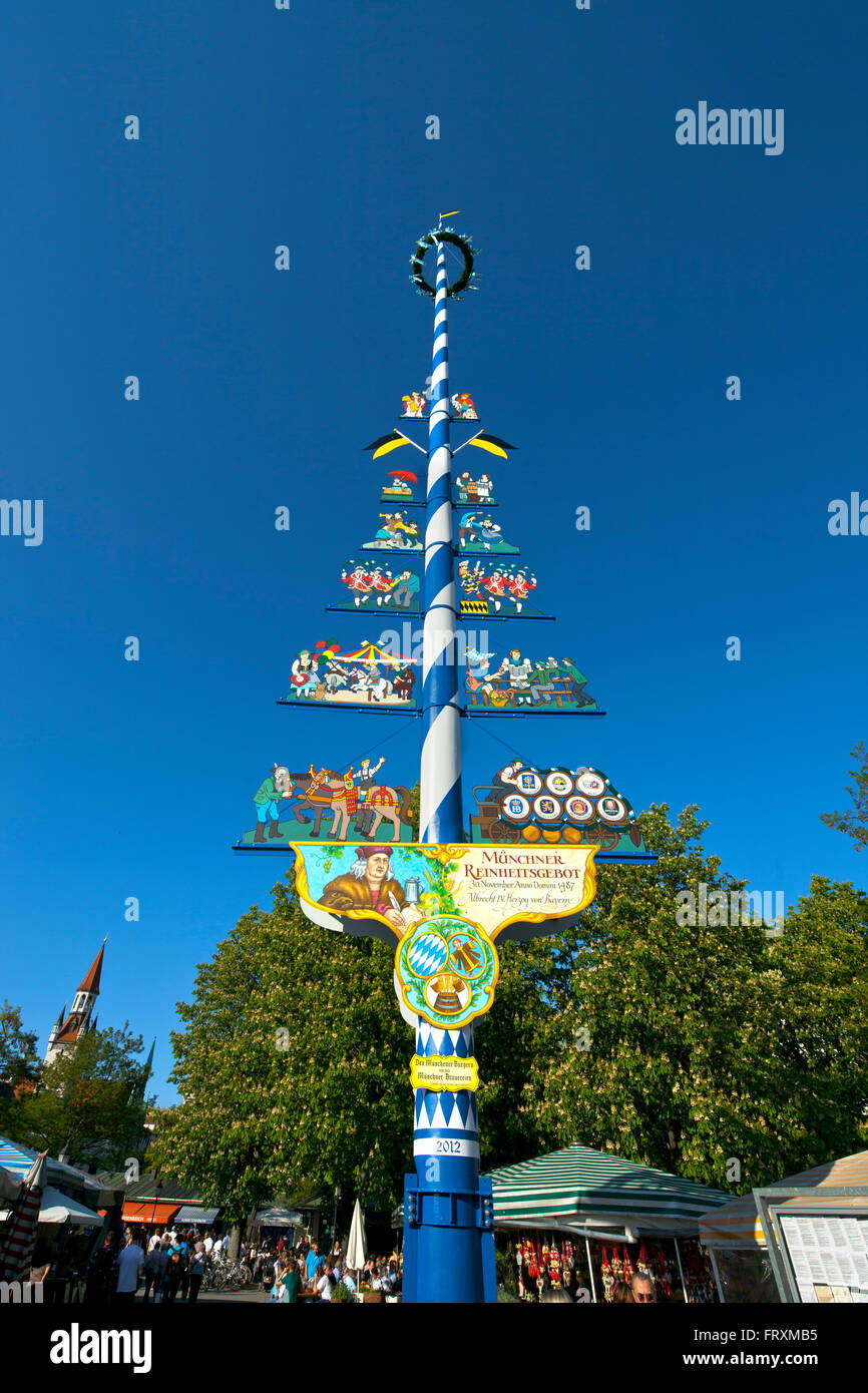 Maypole on Viktualienmarkt, Munich, Upper Bavaria, Bavaria, Germany ...