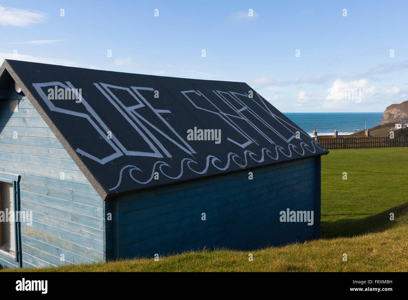 Surf shack hi-res stock photography and images - Alamy