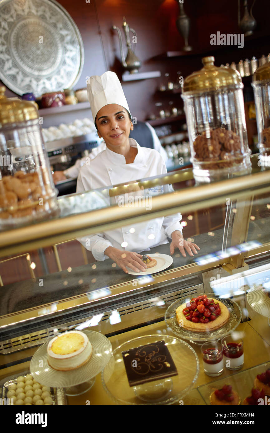 Pastry chef at a hotel bar, Istanbul, Turkey Stock Photo - Alamy