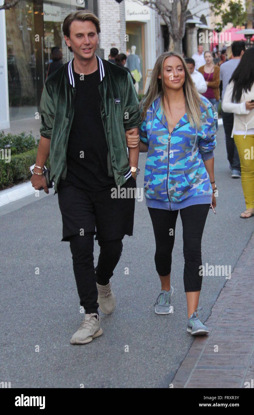 Jonathan Cheban shopping at The Grove holding hands with his girlfriend ...