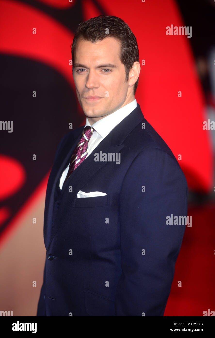 Batman V Superman Dawn Of Justice Henry Cavill