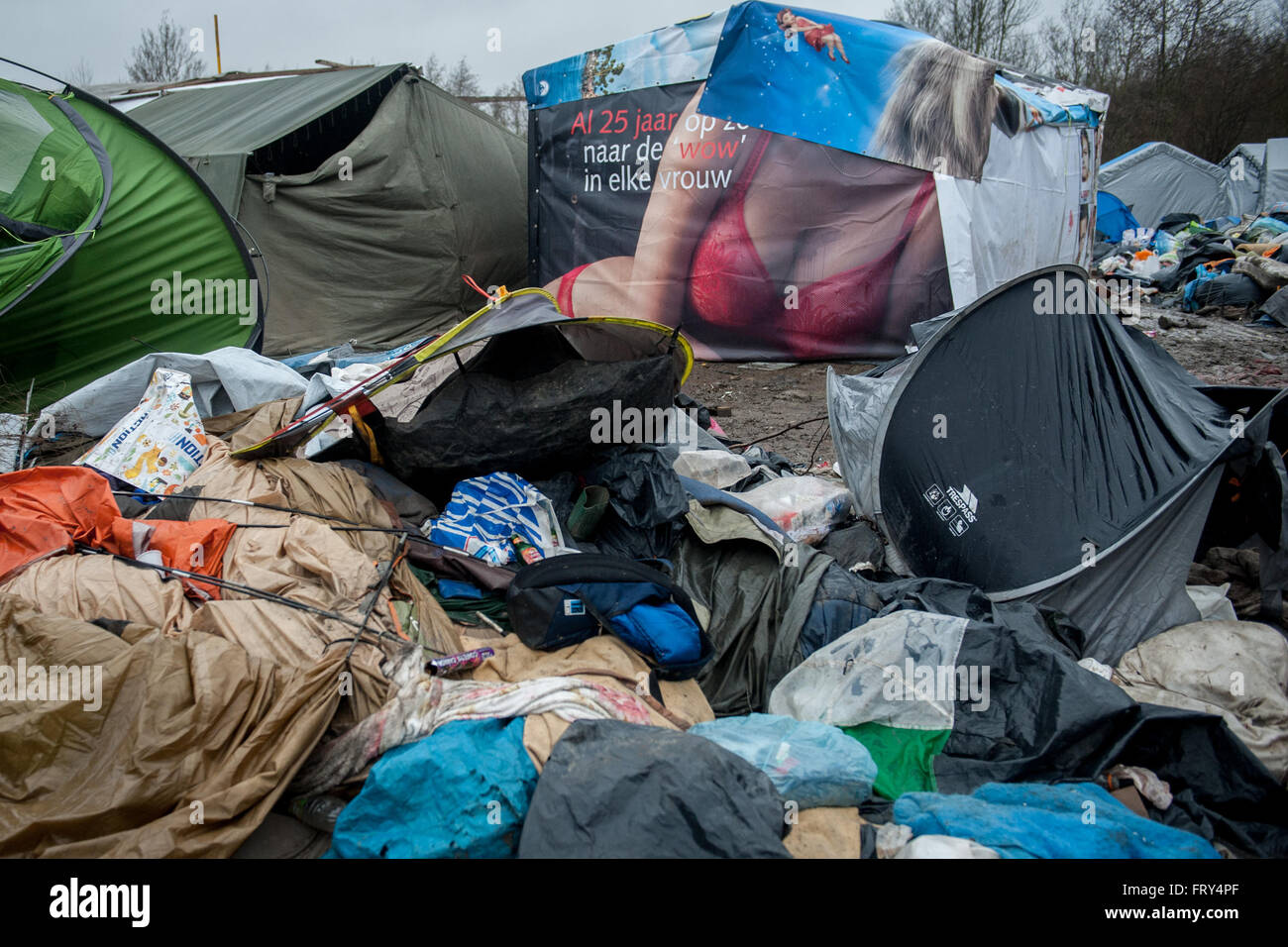 A sense of eeriness prevails as rain and wind force refugees to stay in ...