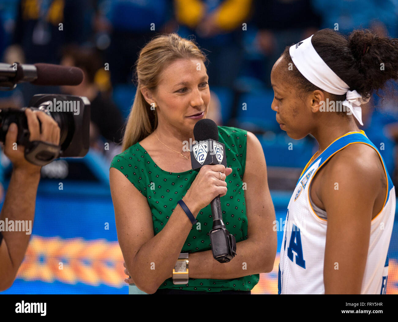 Westwood, California, USA. 21st Jan, 2016. CA.Pac-12 sideline reporter ...