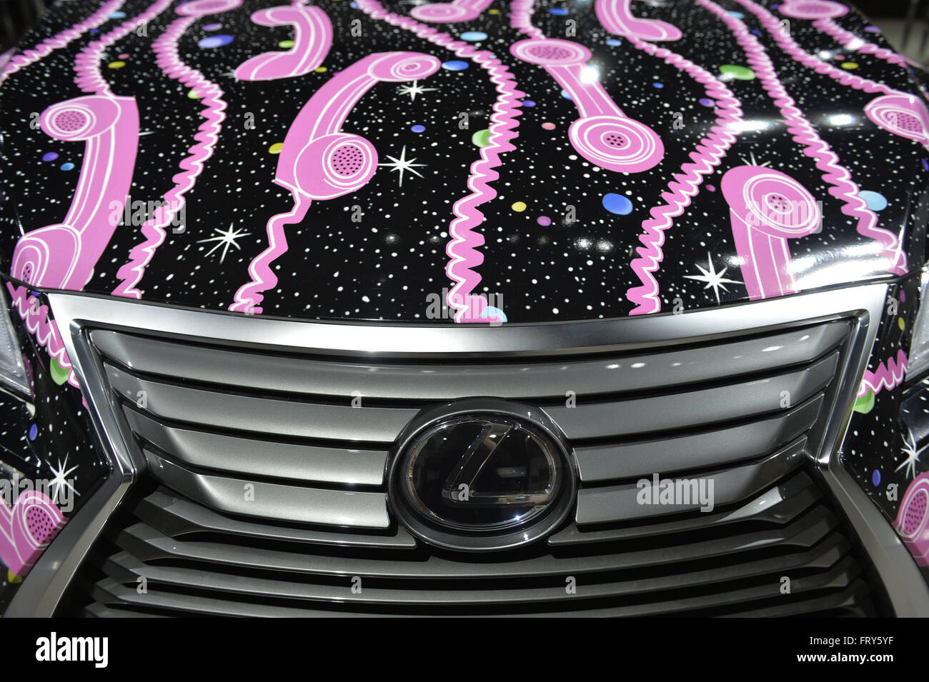 Manhattan, New York, USA. 23rd Mar, 2016. Lexus RX, a closeup of hood ...