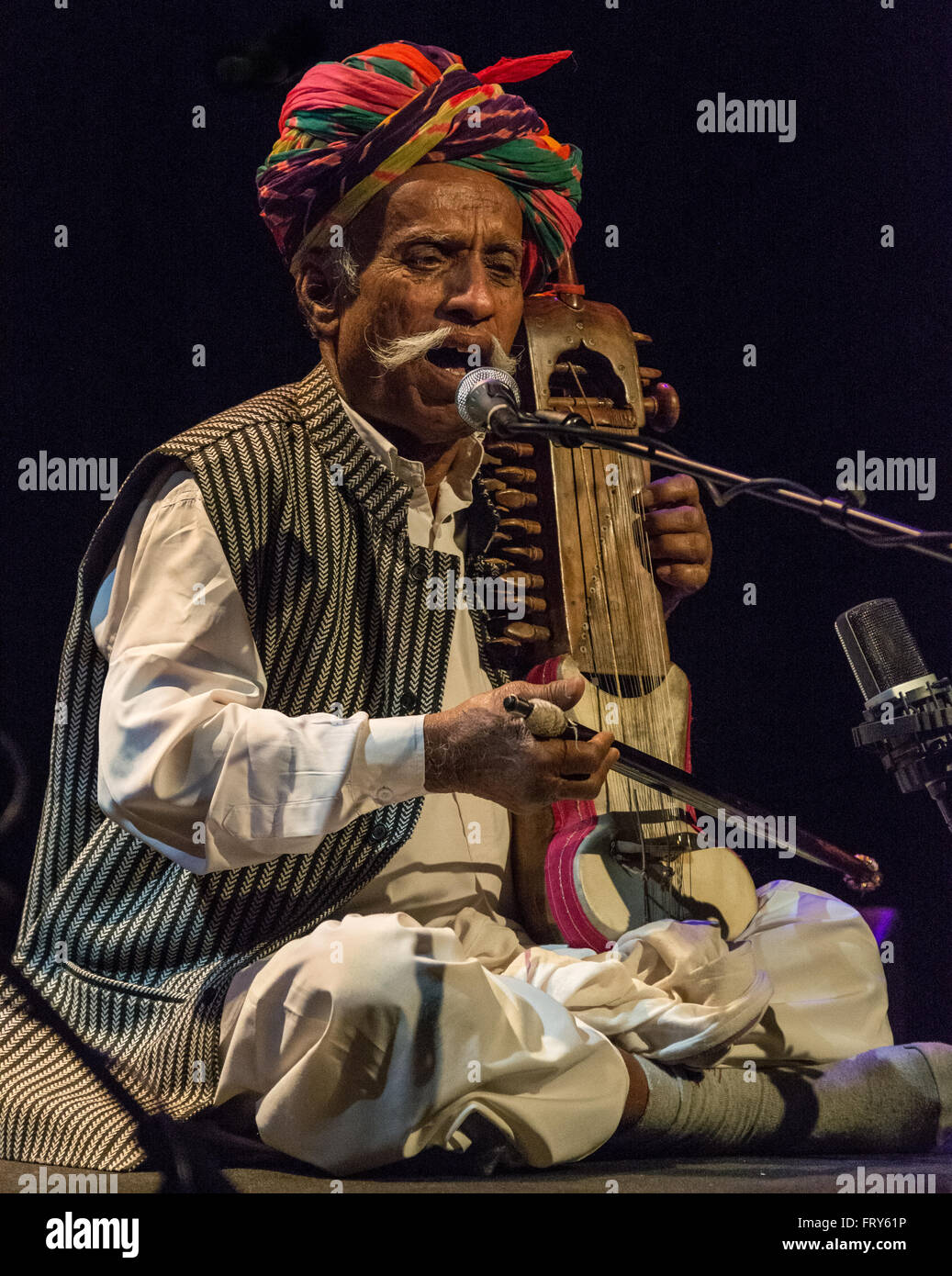 Sarangi Player