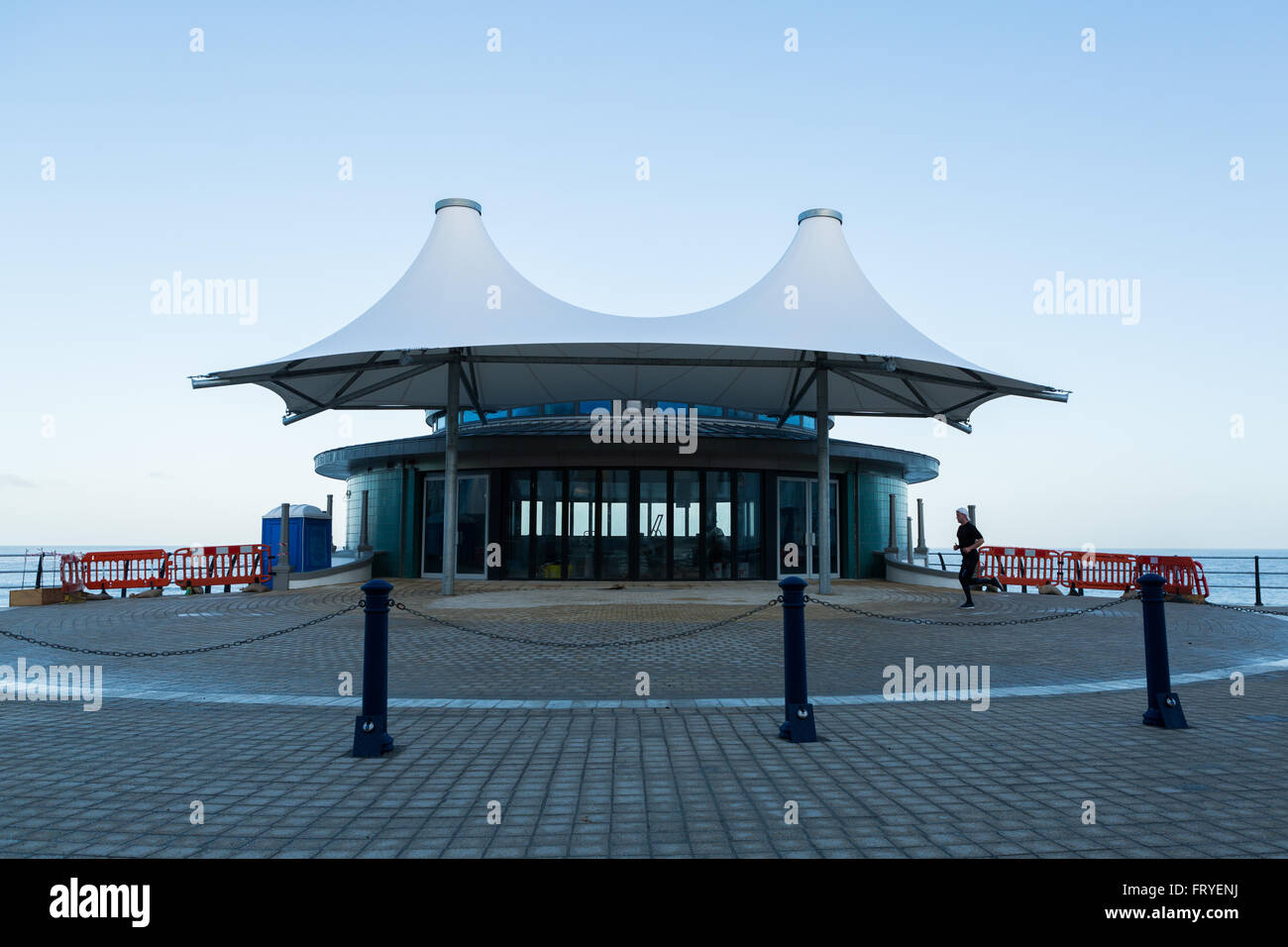 Aberystwyth bandstand construction hi-res stock photography and images ...