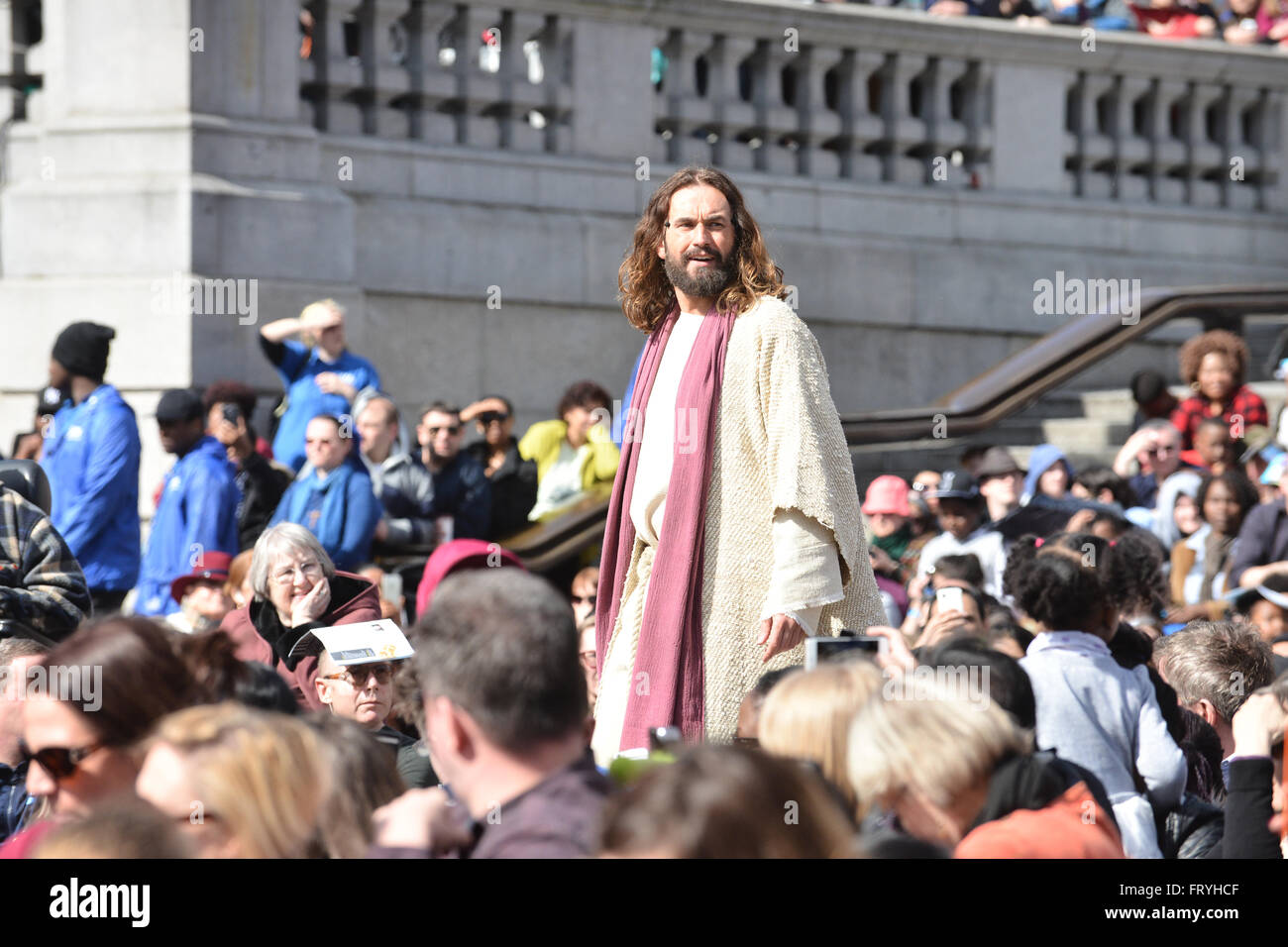 Trafalgar Square, London, UK. 25th March 2016. The Passion of Jesus is ...