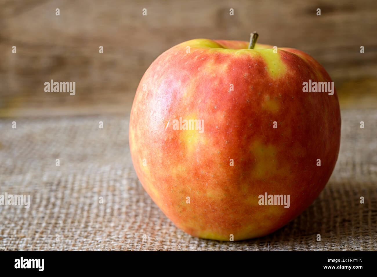 Red jute hi-res stock photography and images - Alamy