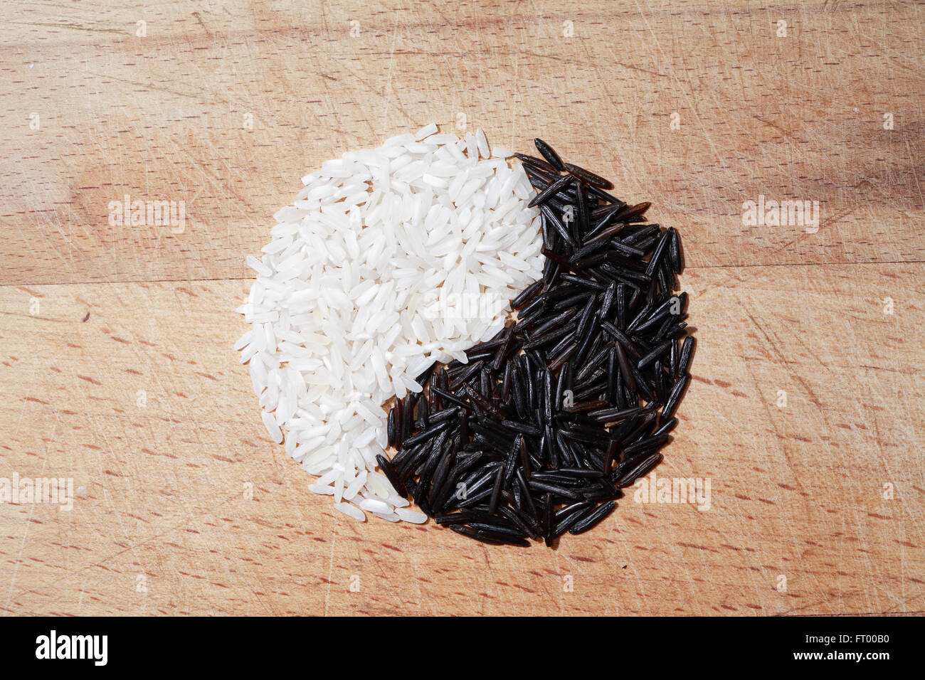 Yin yang symbol hi-res stock photography and images - Alamy