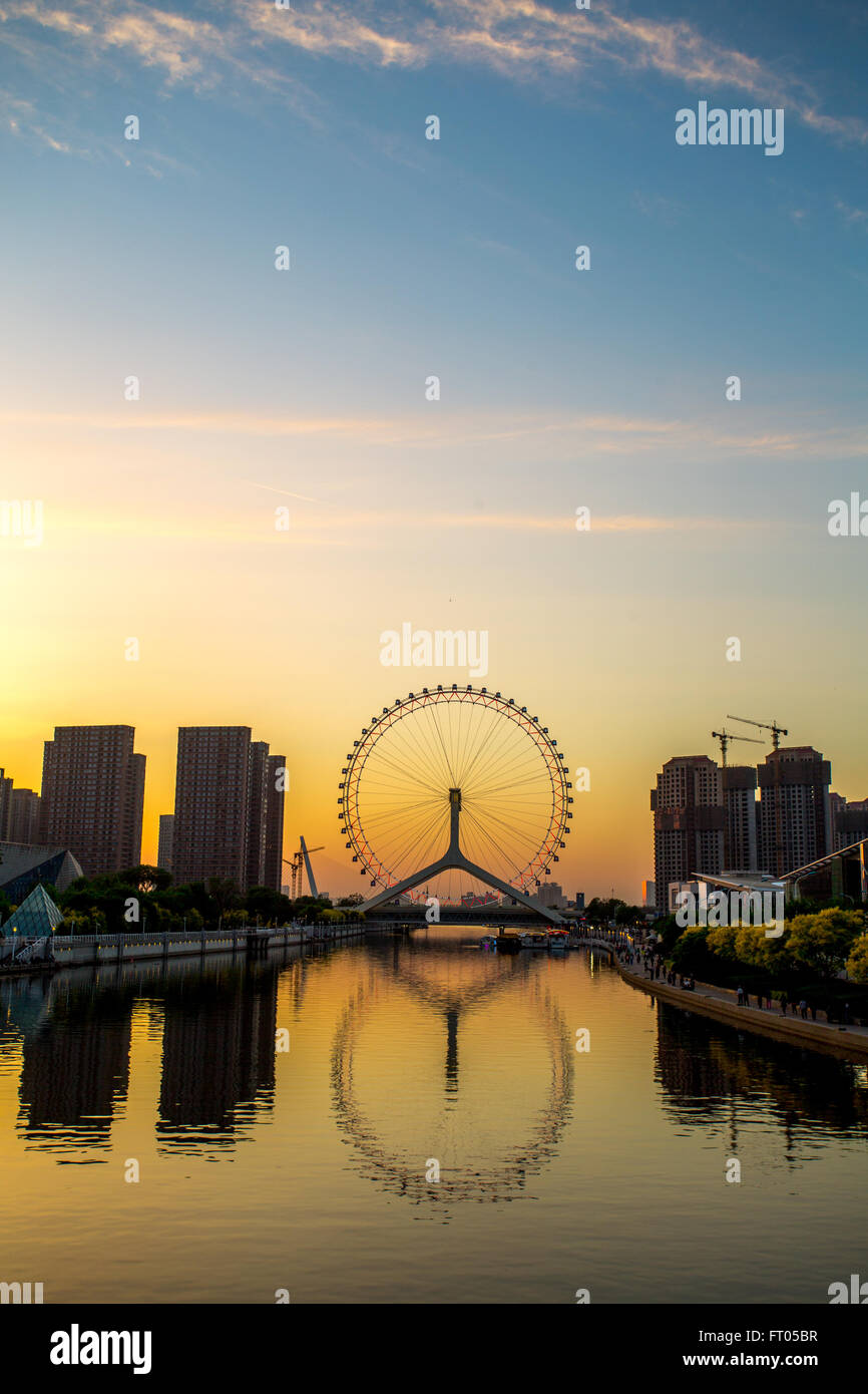 Tianjin china ferris wheel hi-res stock photography and images - Alamy